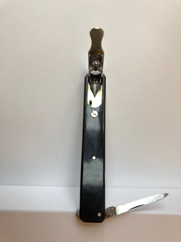 Quills and Quill Knives | Patricia Lovett MBE